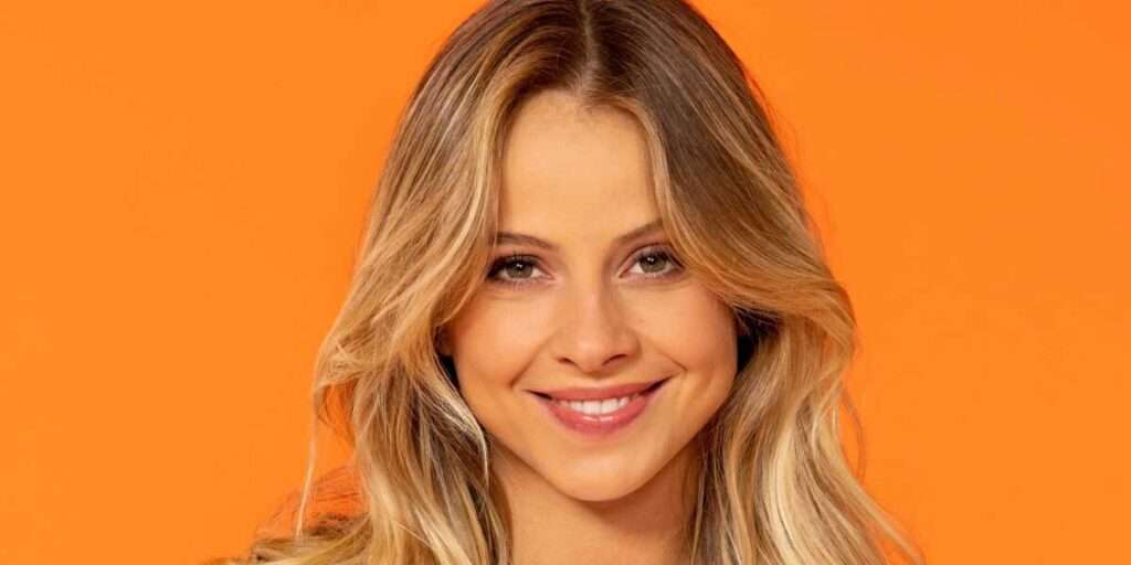 Carla Dona Mere - Célèbre Blog