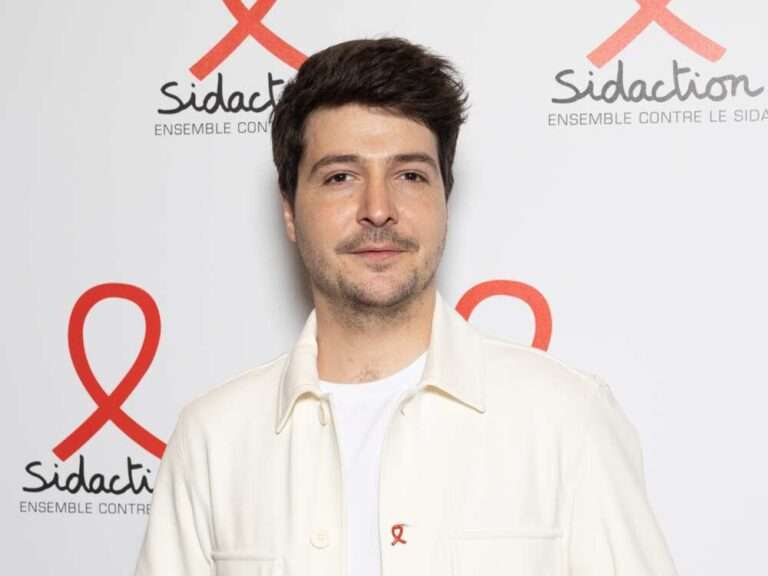 Eliot Deval Biographie - Célèbre Blog