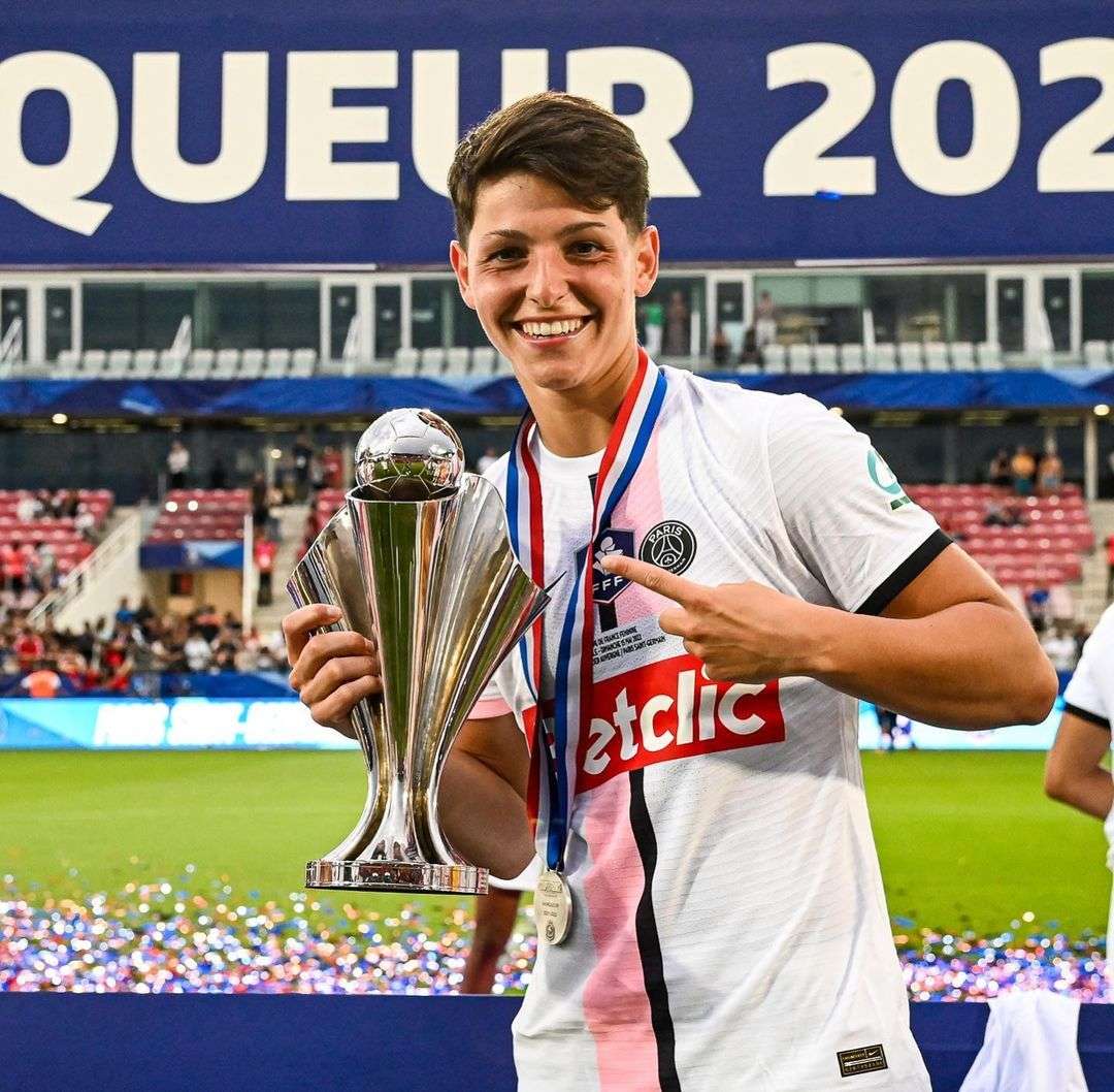 Elisa De Almeida En Couple Avec Qui - Célèbre Blog